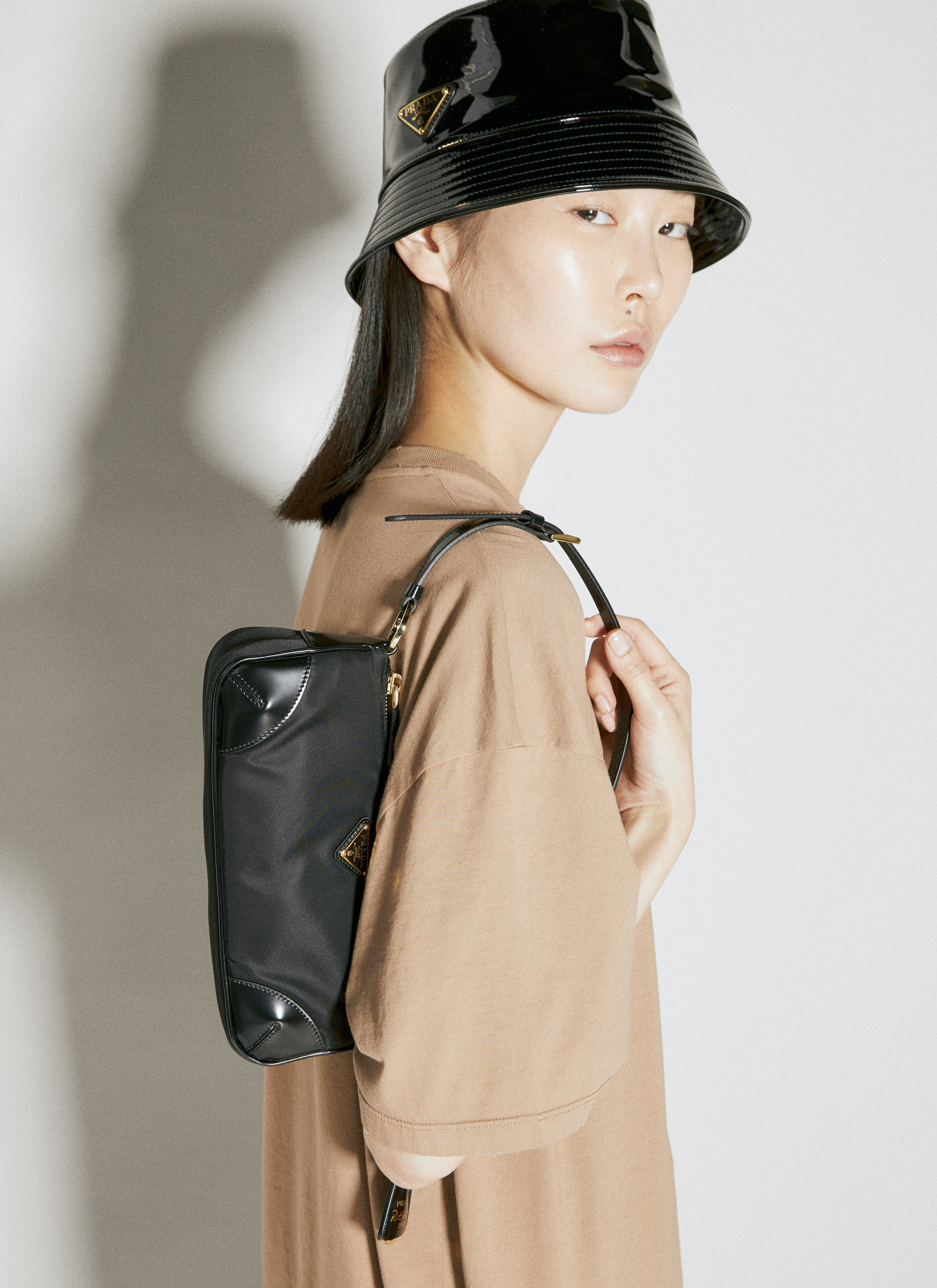 Prada Women's' Re-Edition 2002 Shoulder Bag in Black | LN-CC® Prada Women's' Re-Edition 2002 Shoulder Bag in Black | LN-CC®