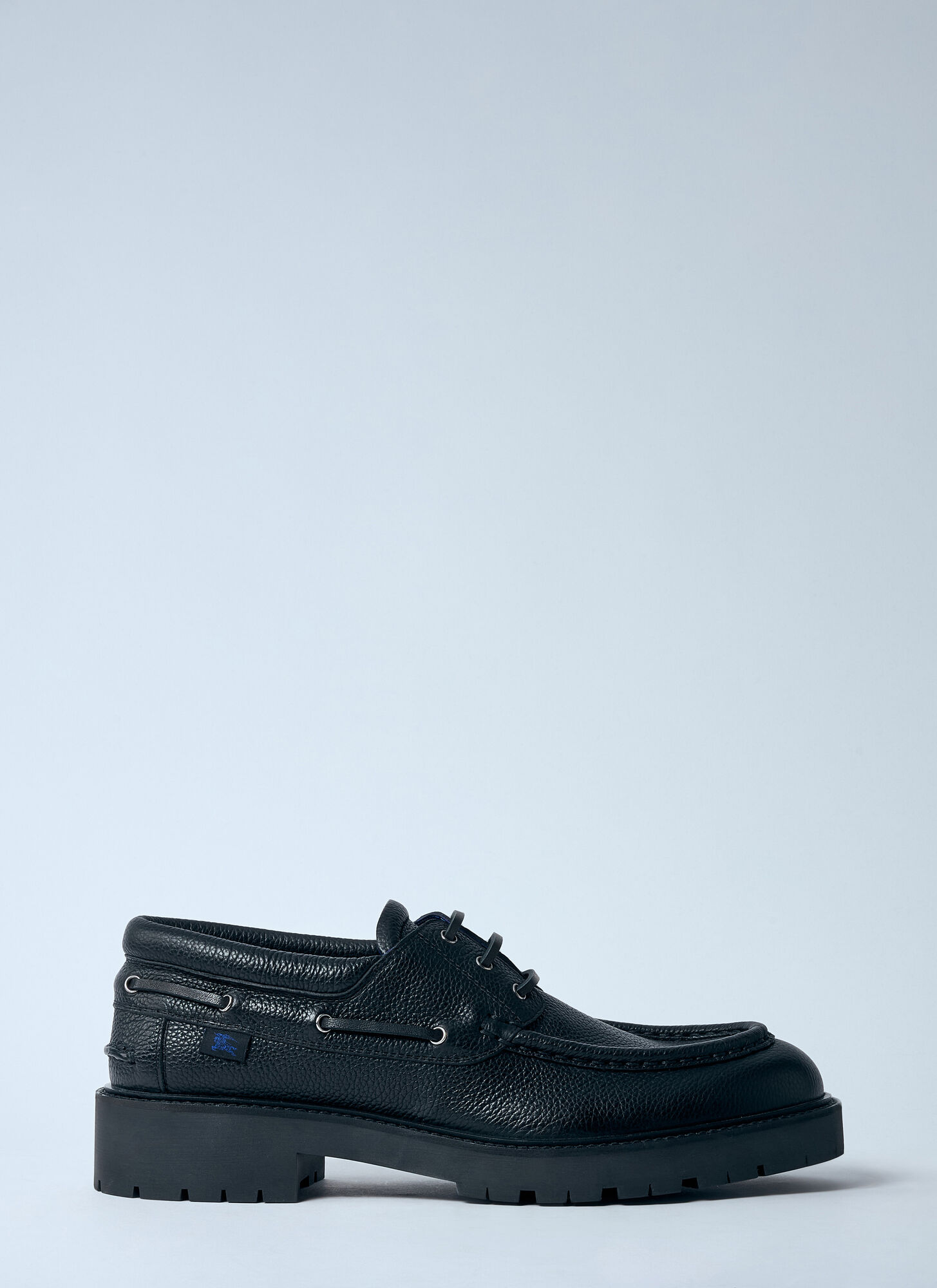 Burberry Men Leather Raft Boat Shoes In Black | ModeSens
