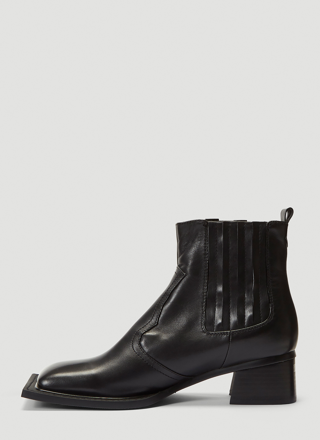 Ninamounah Women's Howler Ankle Boots in Black | LN-CC